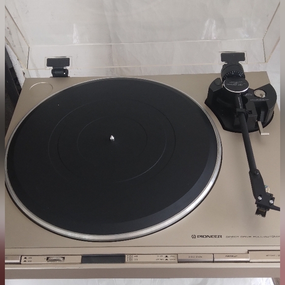 PIONEER | Media | Vintage Pioneer Turntable Model Pl5 Made In Japan 982 ...